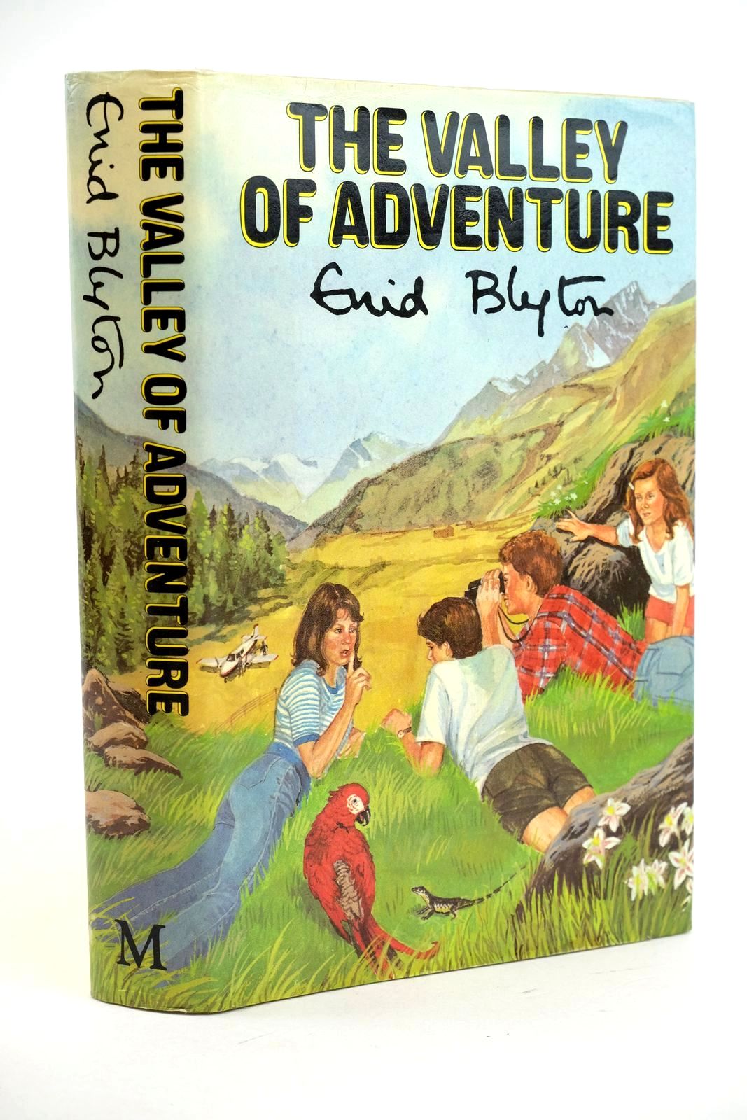 Stella & Rose's Books : Rare Books, Collectible Books & 2nd Hand ENID ...