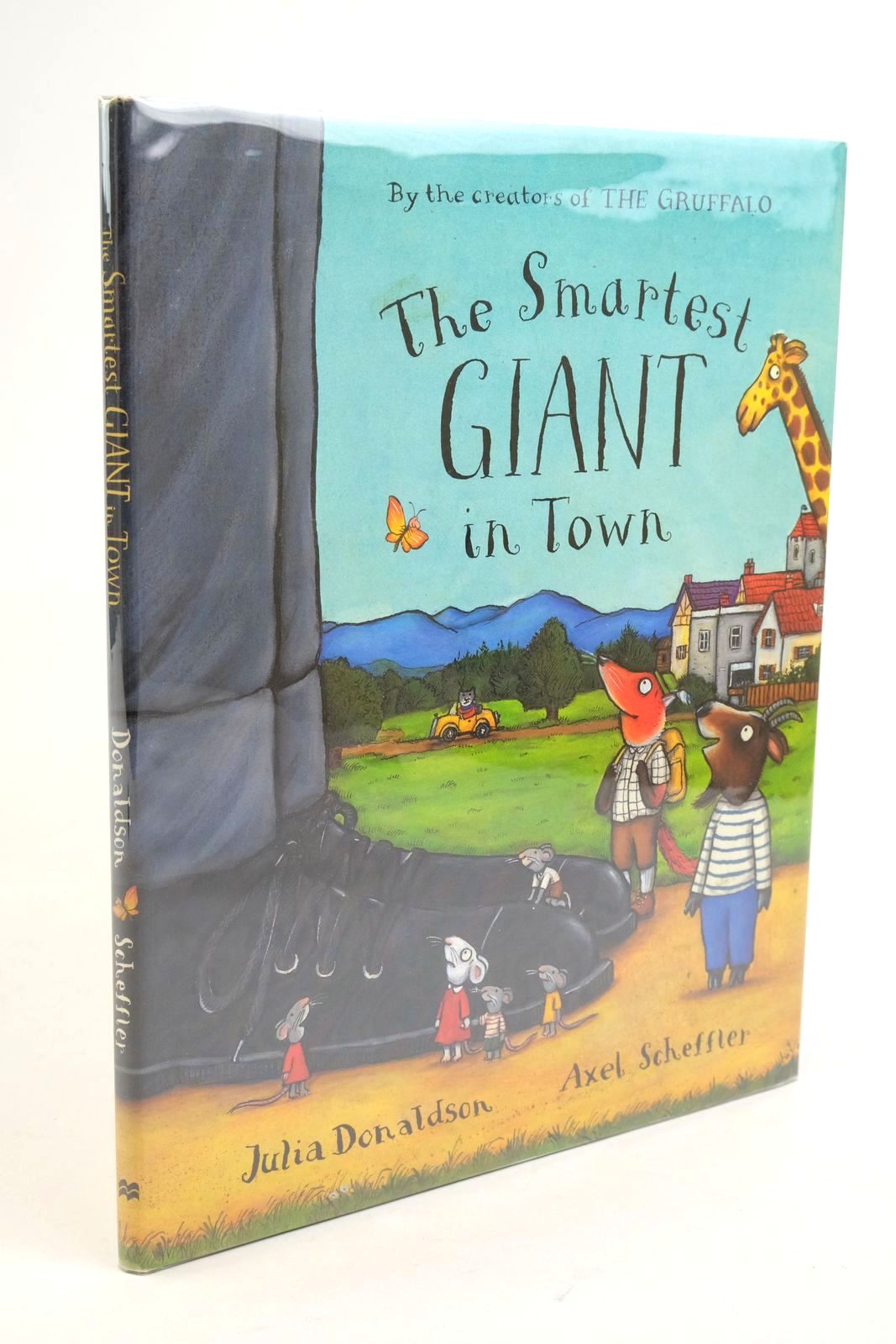 Stella & Rose's Books