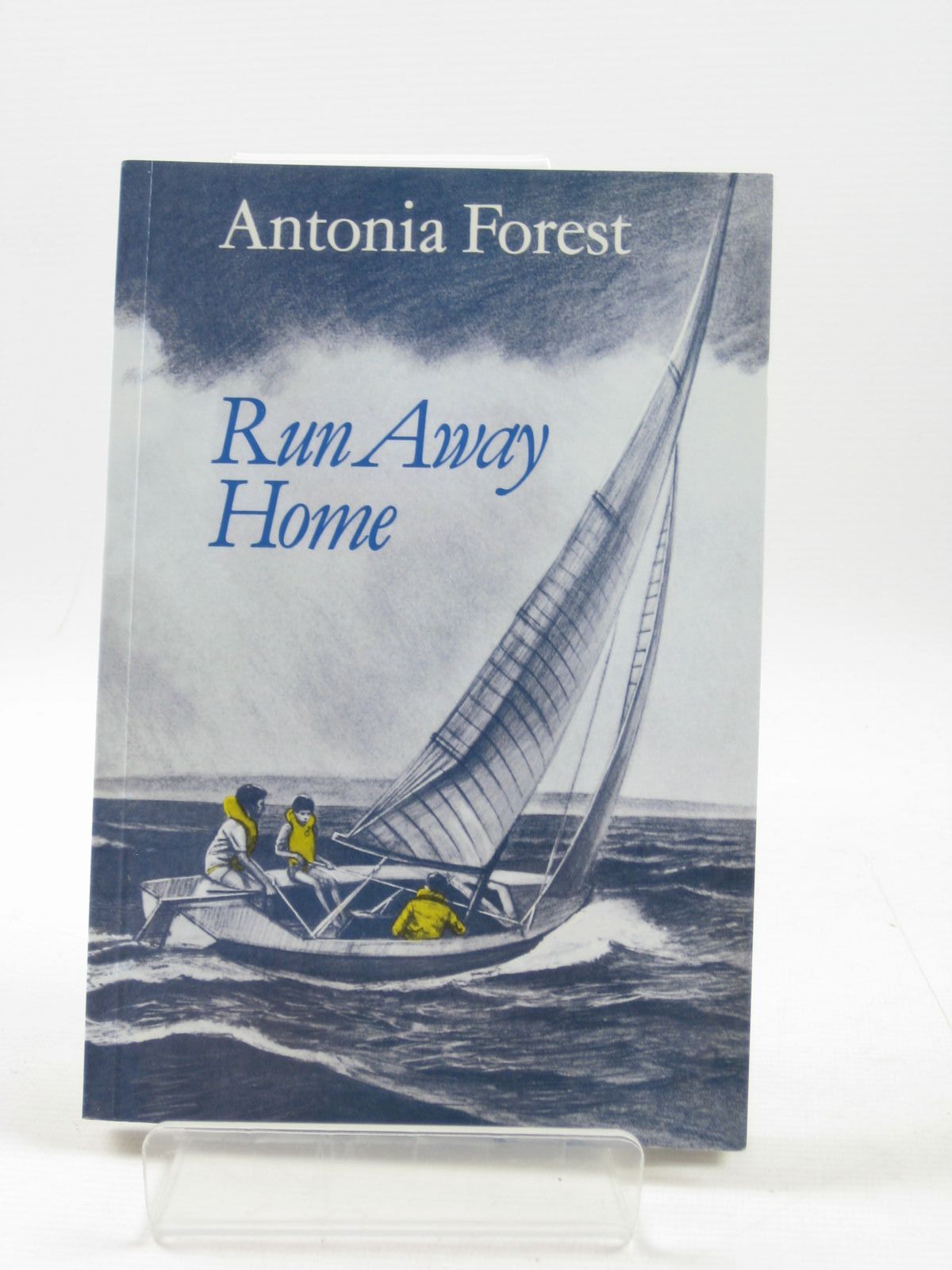 Stella & Rose's Books : RUN AWAY HOME Written By Antonia Forest, STOCK ...