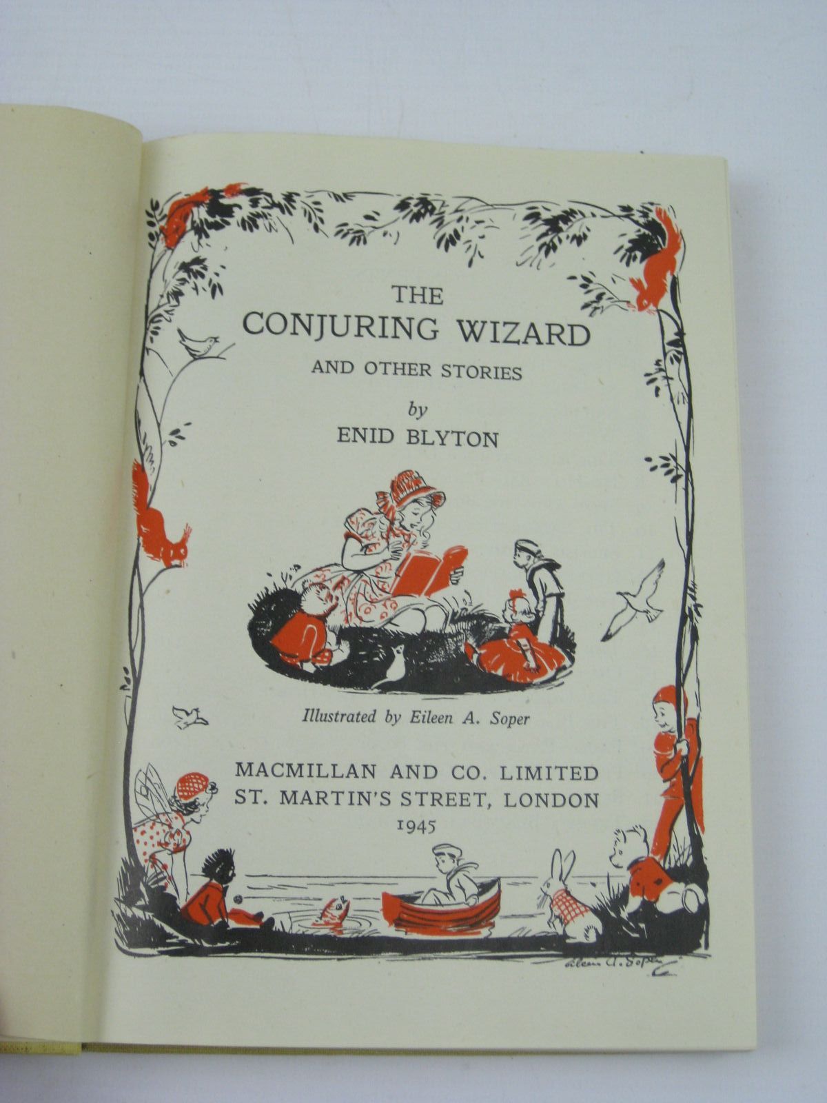 Stella & Rose's Books