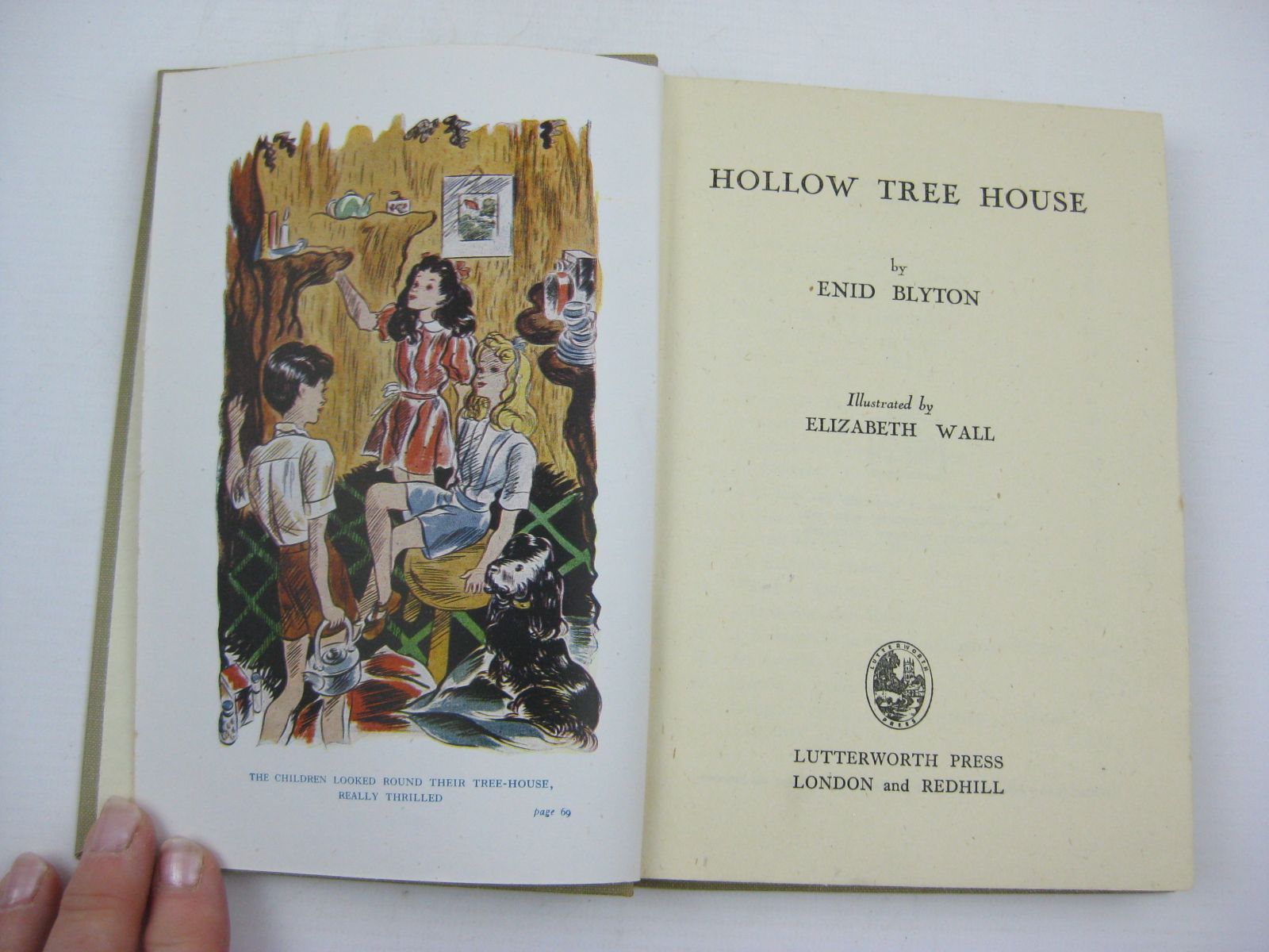 Stella & Rose's Books