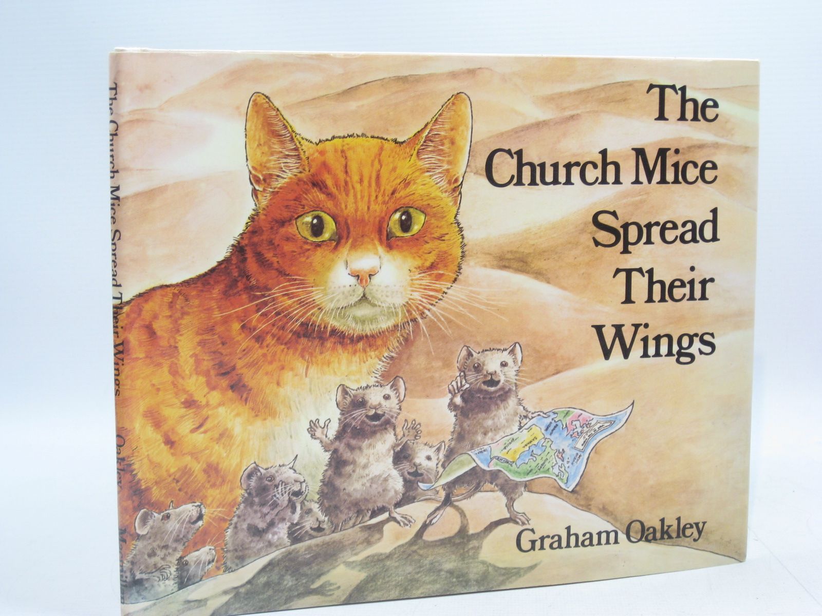 Stella & Rose's Books : THE CHURCH MICE SPREAD THEIR WINGS Written By ...