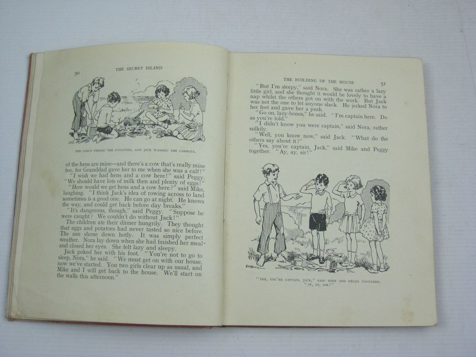 Stella & Rose's Books