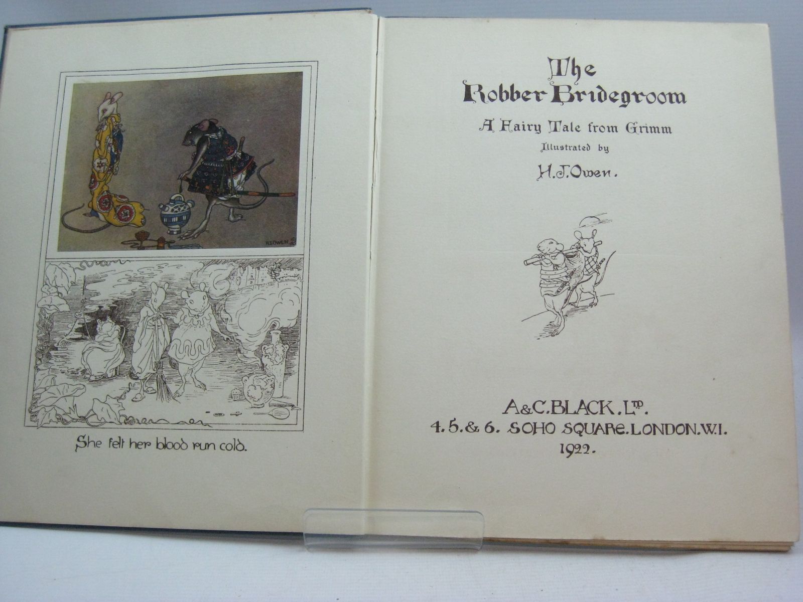 Stella & Rose's Books