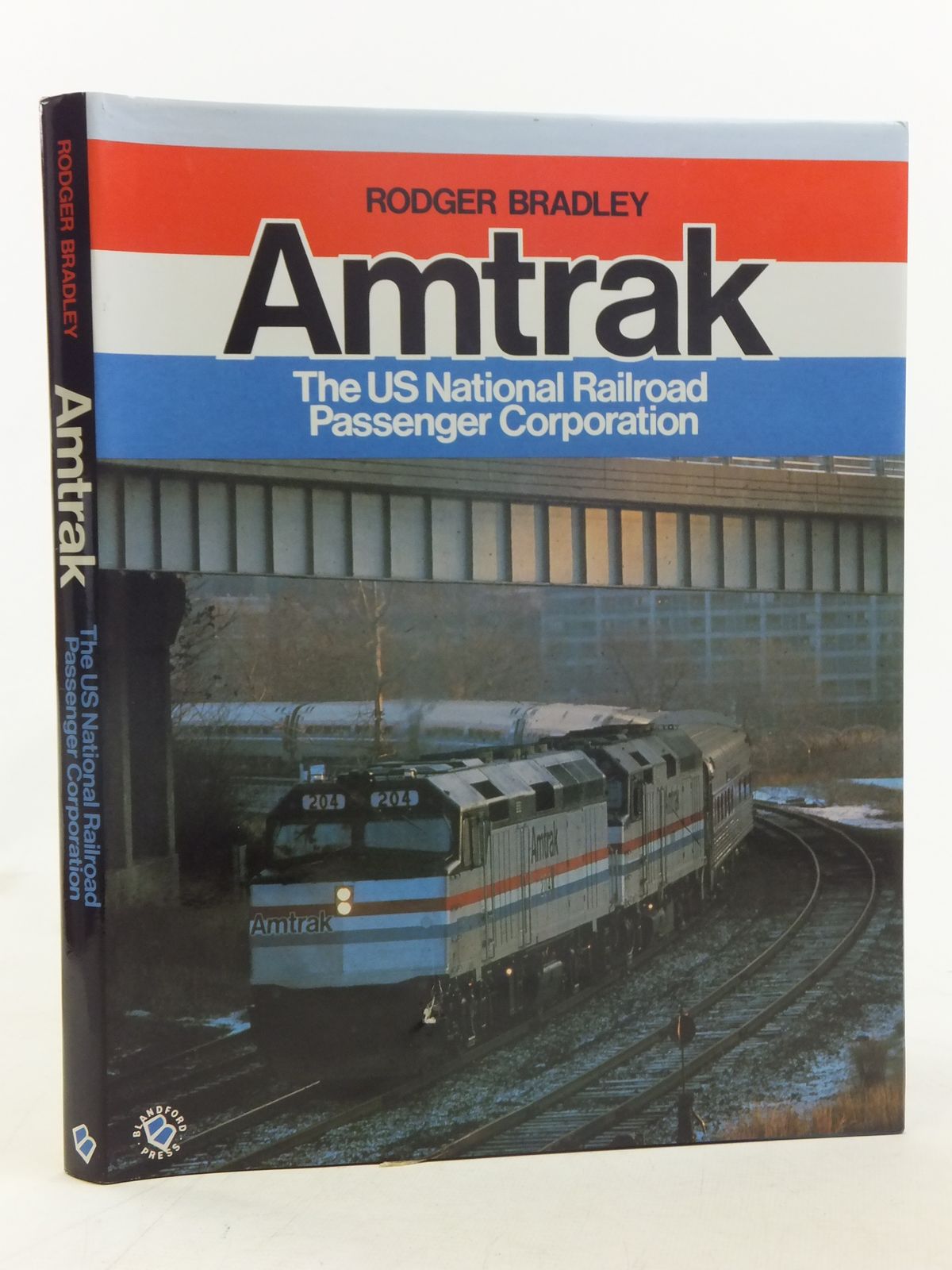 Stella & Rose's Books