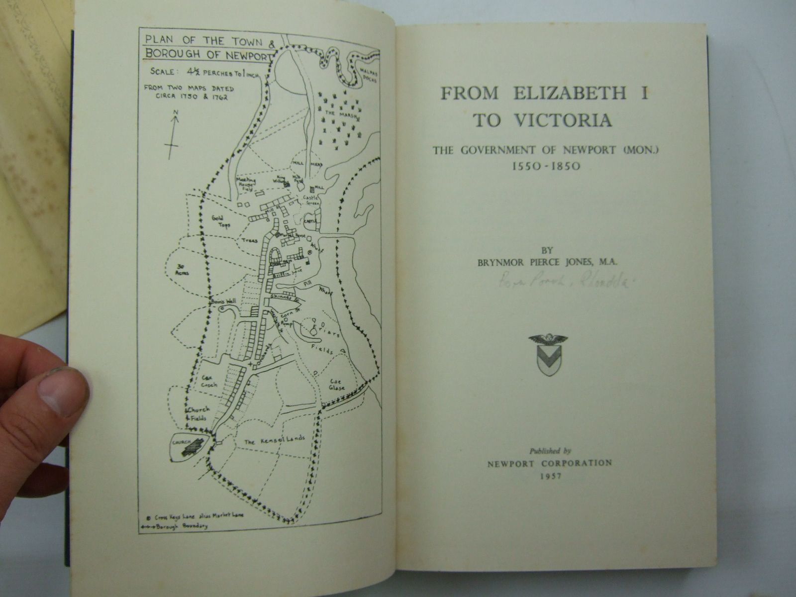 Stella & Rose's Books