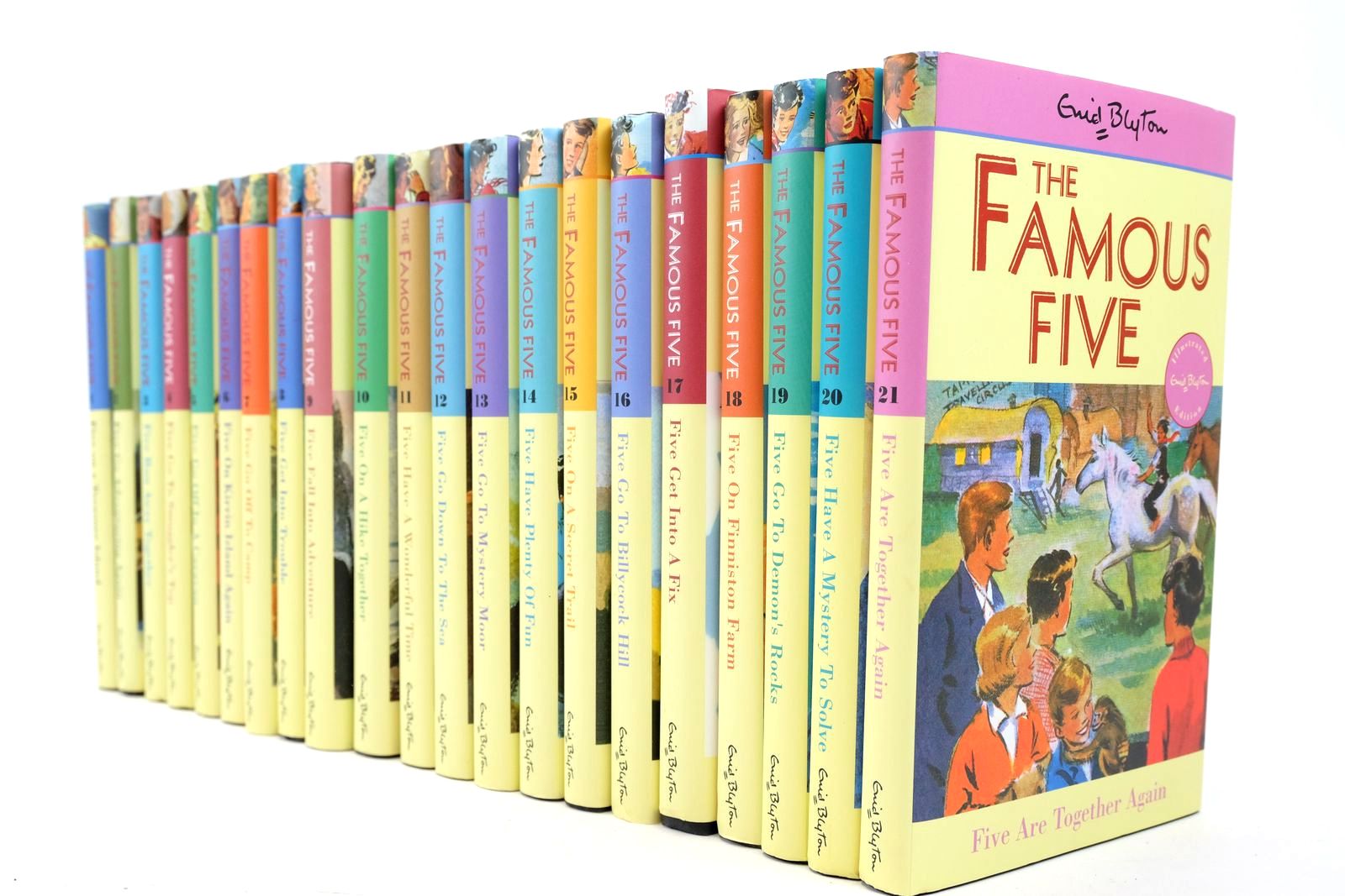 Stella & Rose's Books : THE FAMOUS FIVE (21 VOLUME SET) Written By Enid ...