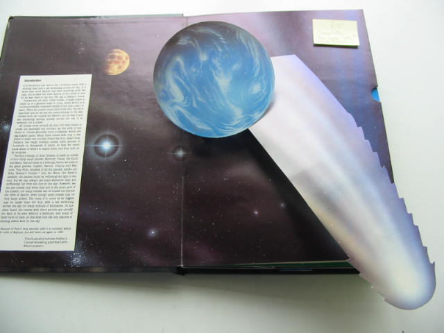 Stella & Rose's Books : HALLEY'S COMET POP-UP BOOK Written By Patrick ...